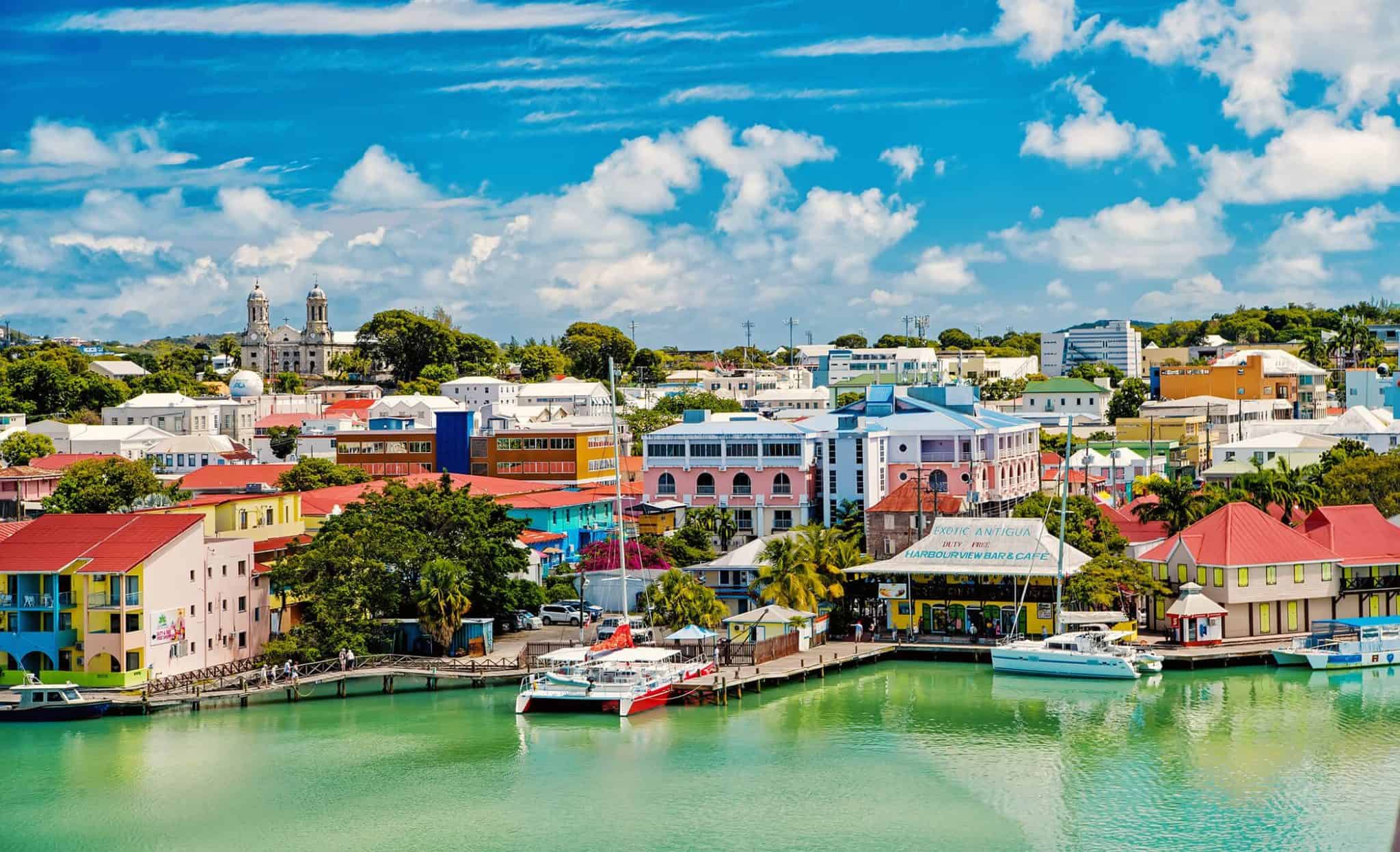 Khám phá cuộc sống tại thiên đường nghỉ dưỡng Caribbean